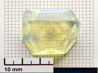 Organic Scintillation Crystals, DPA, PCz, for Gamma-Neutron PSD | RMD